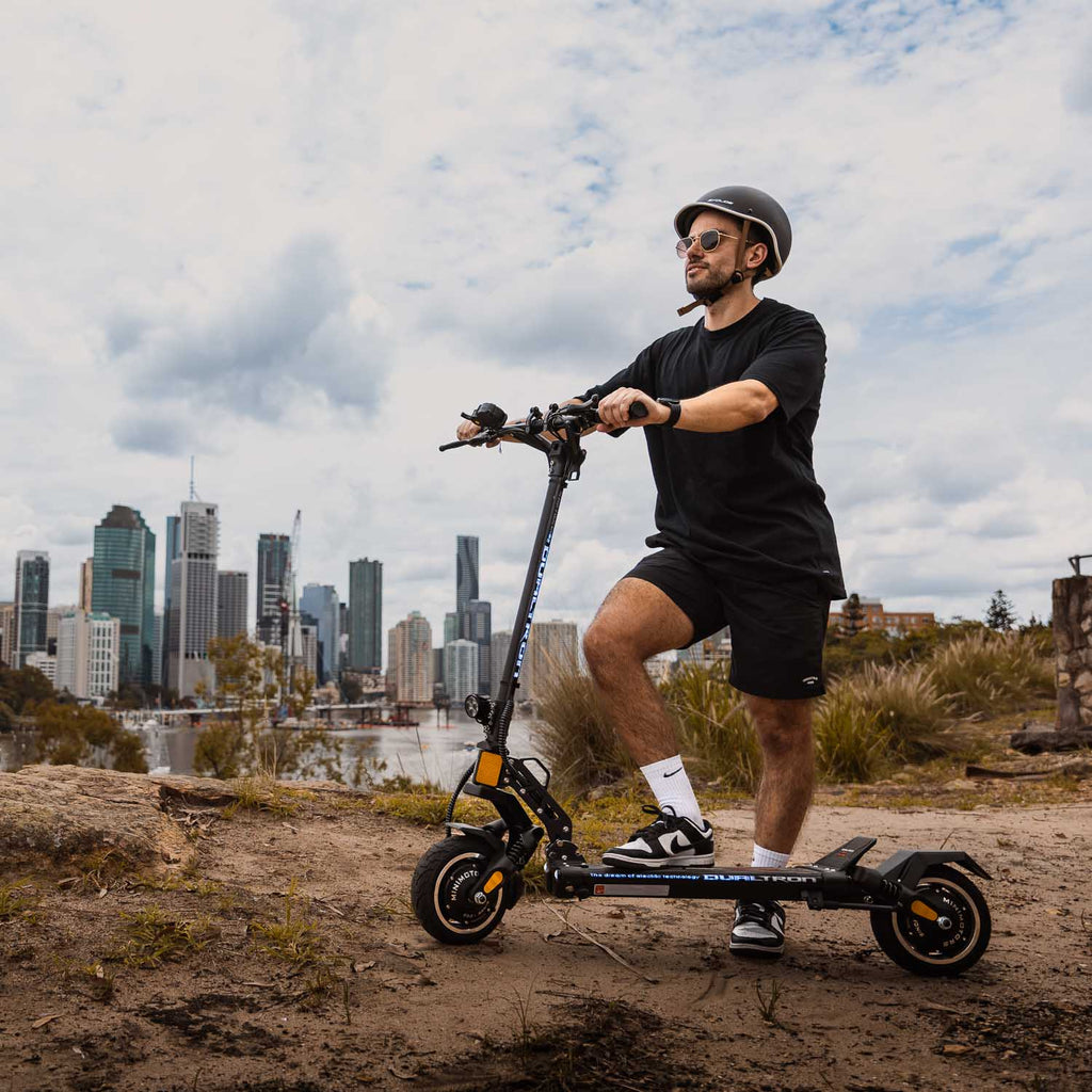 MINIMOTORS | Electric Scooter | Dualtron | Mini- Long Deck | Dual Moto ...