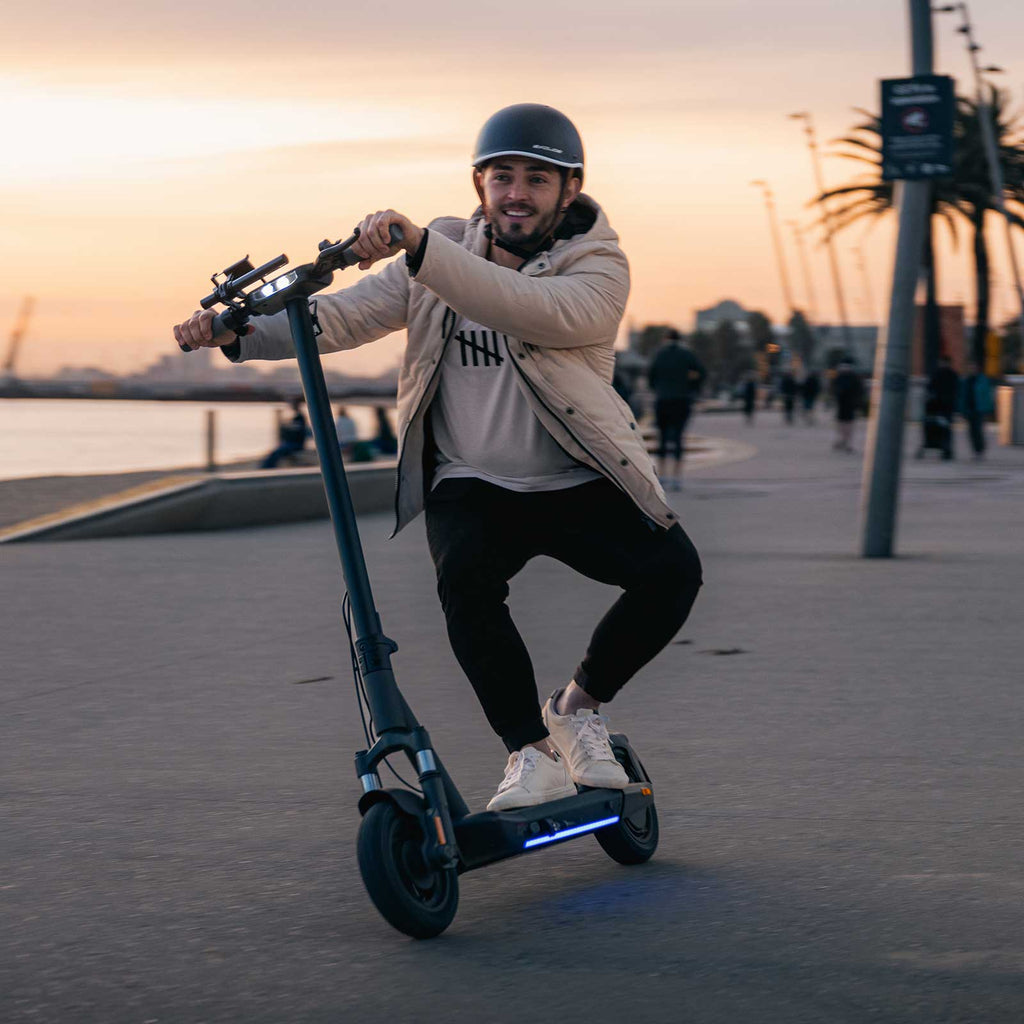 InMotion S1 Electric Scooter - Award Winning Commuter Electric Scooter ...